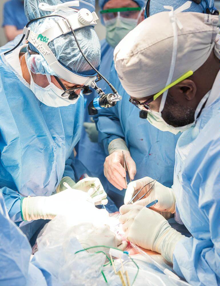 Alumnus on surgical team performs groundbreaking in-utero surgery ...